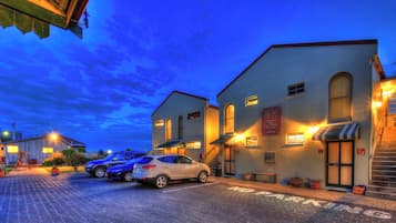 Fachada da propriedade