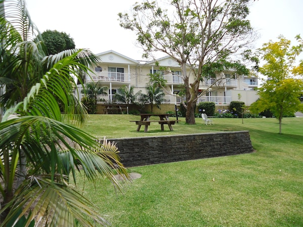 Aston Hill Motor Lodge - Port Macquarie