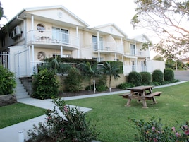 Fachada da propriedade