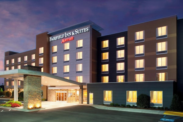 Fairfield Inn & Suites By Marriott Atlanta Gwinnett Place - Stone Mountain, GA
