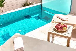 Family Suite with Private Pool | Roupa hipoalergénica, Wi-fi, roupa de cama fornecida 
