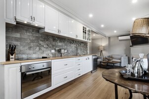 Casa de Campo (Norfolk) | Cozinha privada | Uma cafeteira/bule, uma chaleira elétrica 