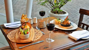 Alimentação e bebidas