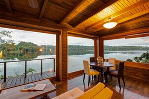 E Waterfront Master Suite Single | Terraço/pátio interior