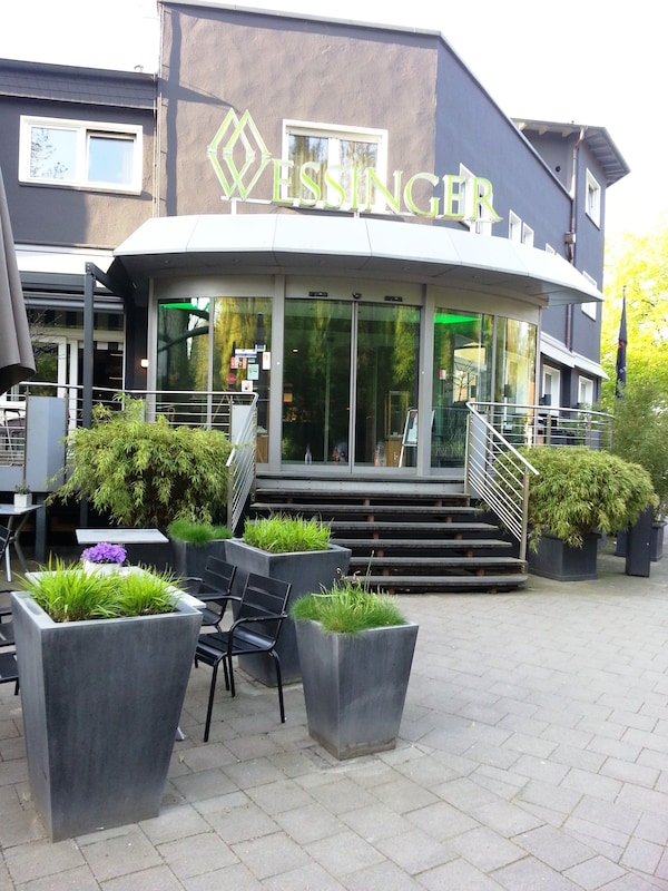 Hotel Restaurant Wessinger - Neu-Isenburg