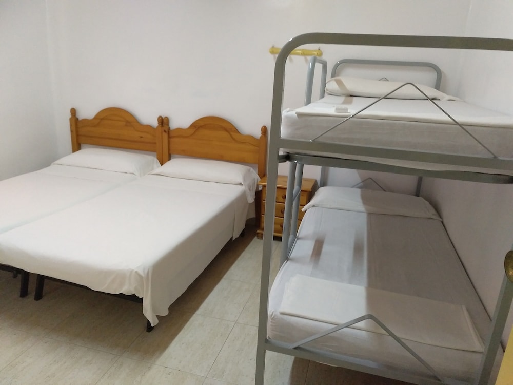 Accommodation In Plenary Delta-casa Victoria - Costa Daurada (Spain)