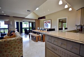 Casa, várias camas, piscina privativa, vista para o oceano | 3 quartos, Wi-fi grátis 