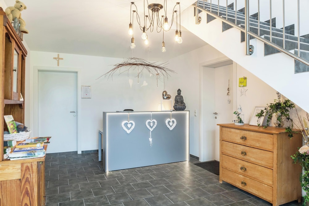Apartamento Vacacional "Zugspitze" Con Vistas A La Montaña, Wi-fi Y Balcón - Füssen