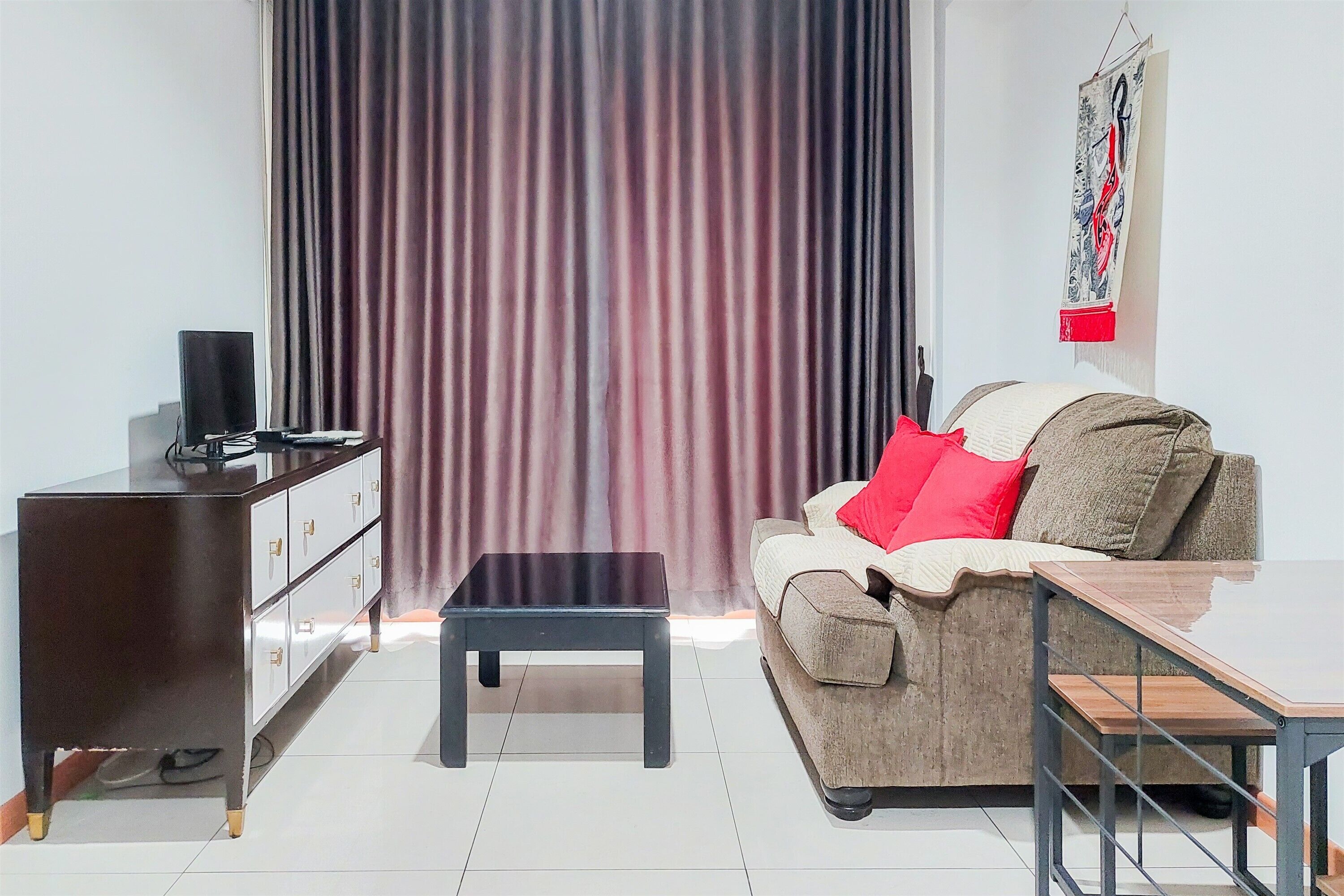 Quarto | Área de estar | TV