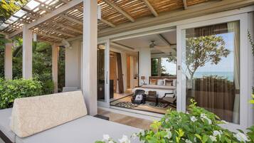 Villa (Multiple Bedrooms) | Terraço/pátio interior