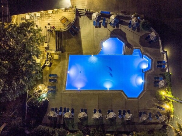 Piscina exterior