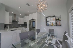 Apartamento (2701 Emerald Island) | Exterior