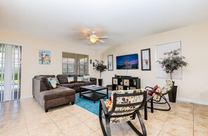 Villa, vários quartos, não fumadores, cozinha | 7 quartos, ferro/tábua de engomar, berços/camas para crianças 