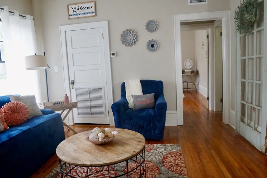 Spencer's Place Historic, Comfy Getaway - Jacksonville, FL