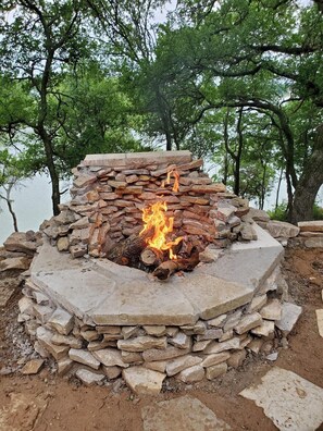 Lakefront, Private Dock, Spectacular Views, Spacious, Modern , 2 Large ...