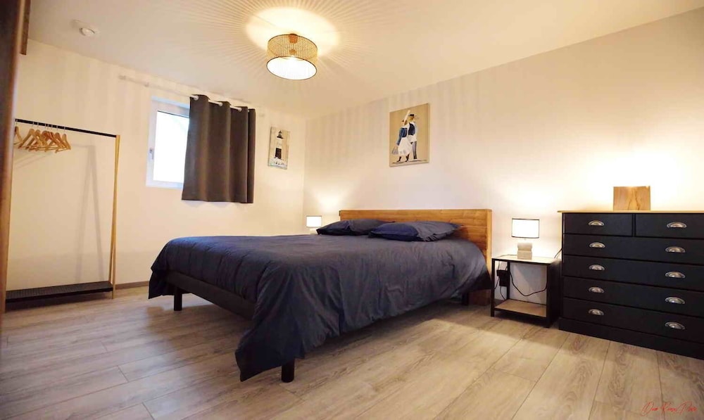New House - Le Conquet