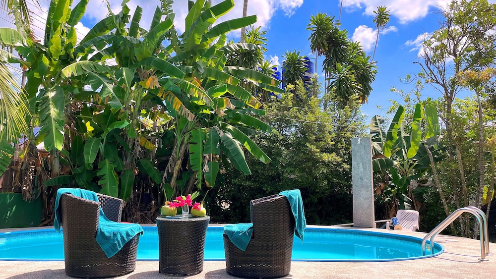 Swiss Chalet Garden Pool Resort - Krabi