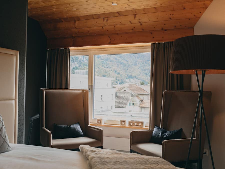 TV de tela plana 30 polegadas com canais a cabo, TV