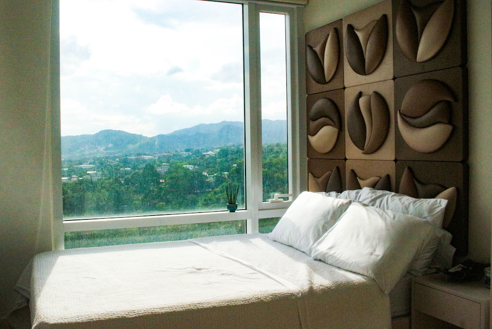 Artsy Modern Well Appointed 1br/1ba - Cebu