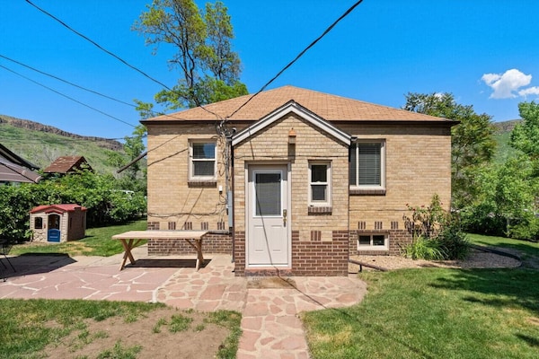 Historic 'Brewmaster House' In Downtown Golden! - Golden, CO