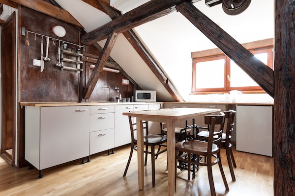 Authentic & Charming Loft Directly In The Center - Košice