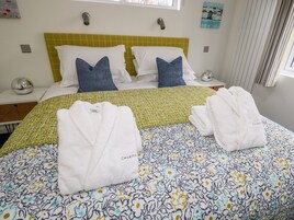 Casa de Campo | 1 quarto, com decoração personalizada, com mobília individualizada