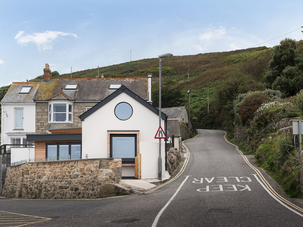 The Old Beach Store - Sennen Cove
