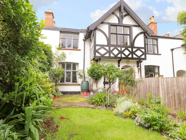 2 Ashby Place - Chester