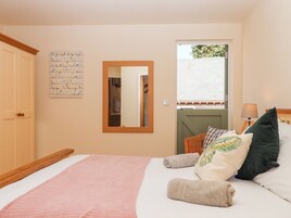 Casa de campo | 3 quartos, individualmente decorados, individualmente mobiliados