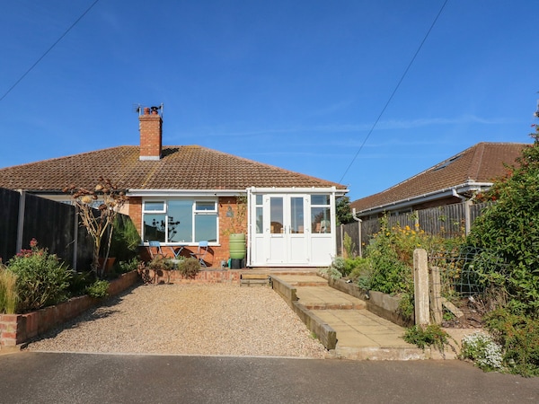 Honeybees Haven - Hunstanton