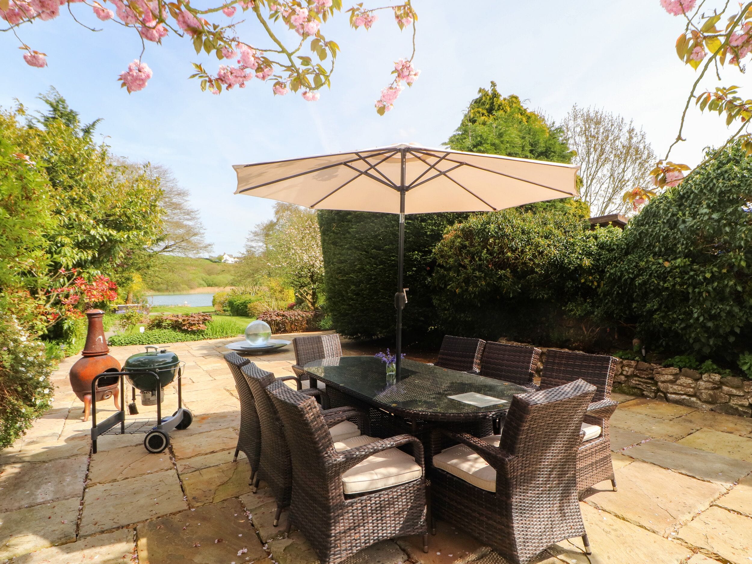 Casa de campo | Opções para refeição ao ar livre