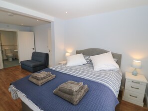 Casa de campo | 4 quartos, individualmente decorados, individualmente mobiliados