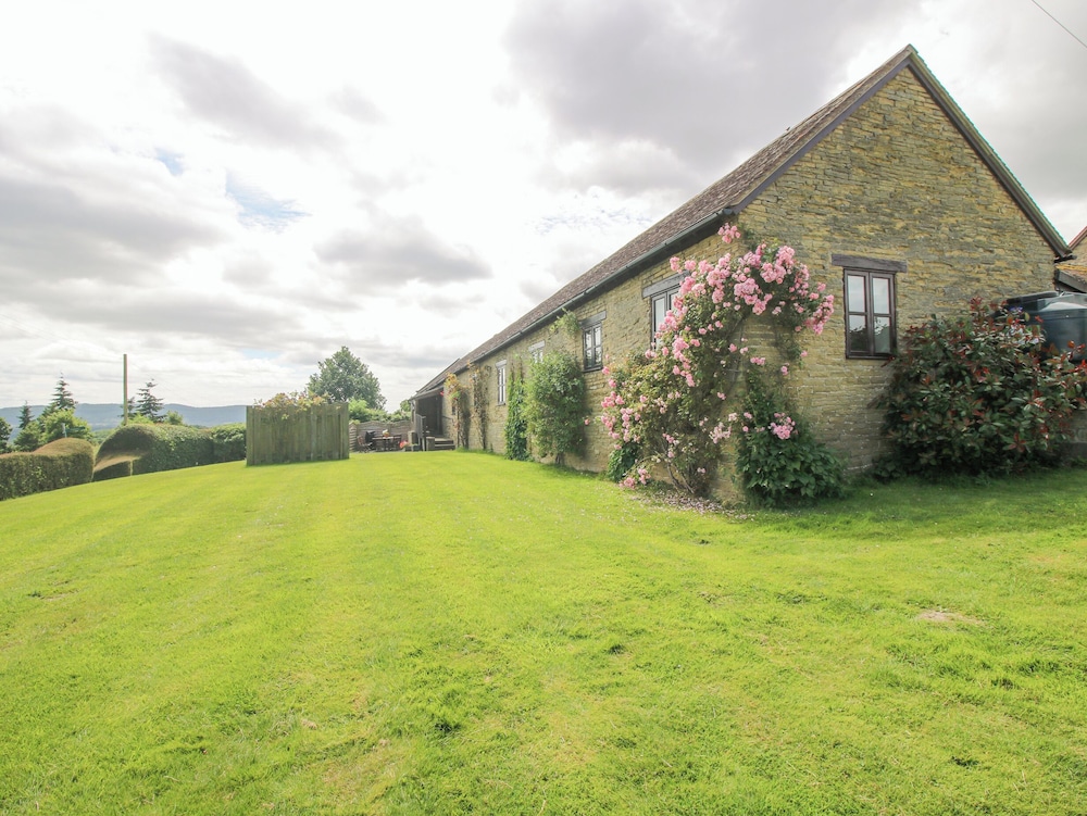 The Onibury - Herefordshire
