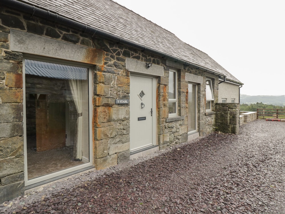 Y Stabl - Snowdonia National Park