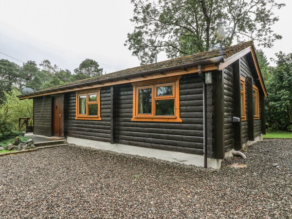 Millmore Cabin - Killin