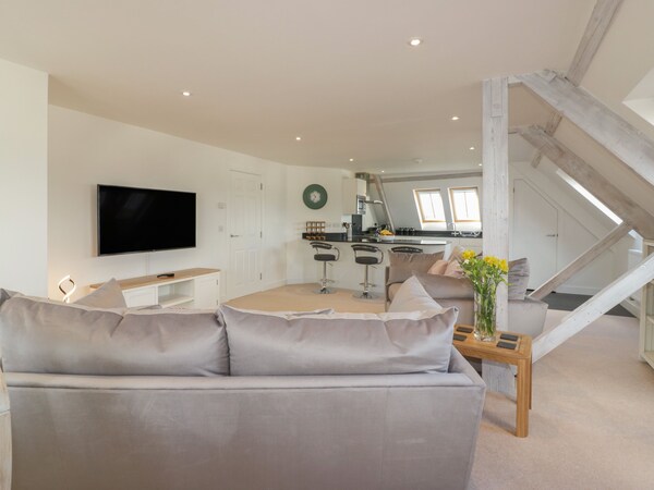 Stores &Amp; Supplies - Bodmin