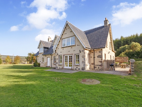 Rowan House - Scotland