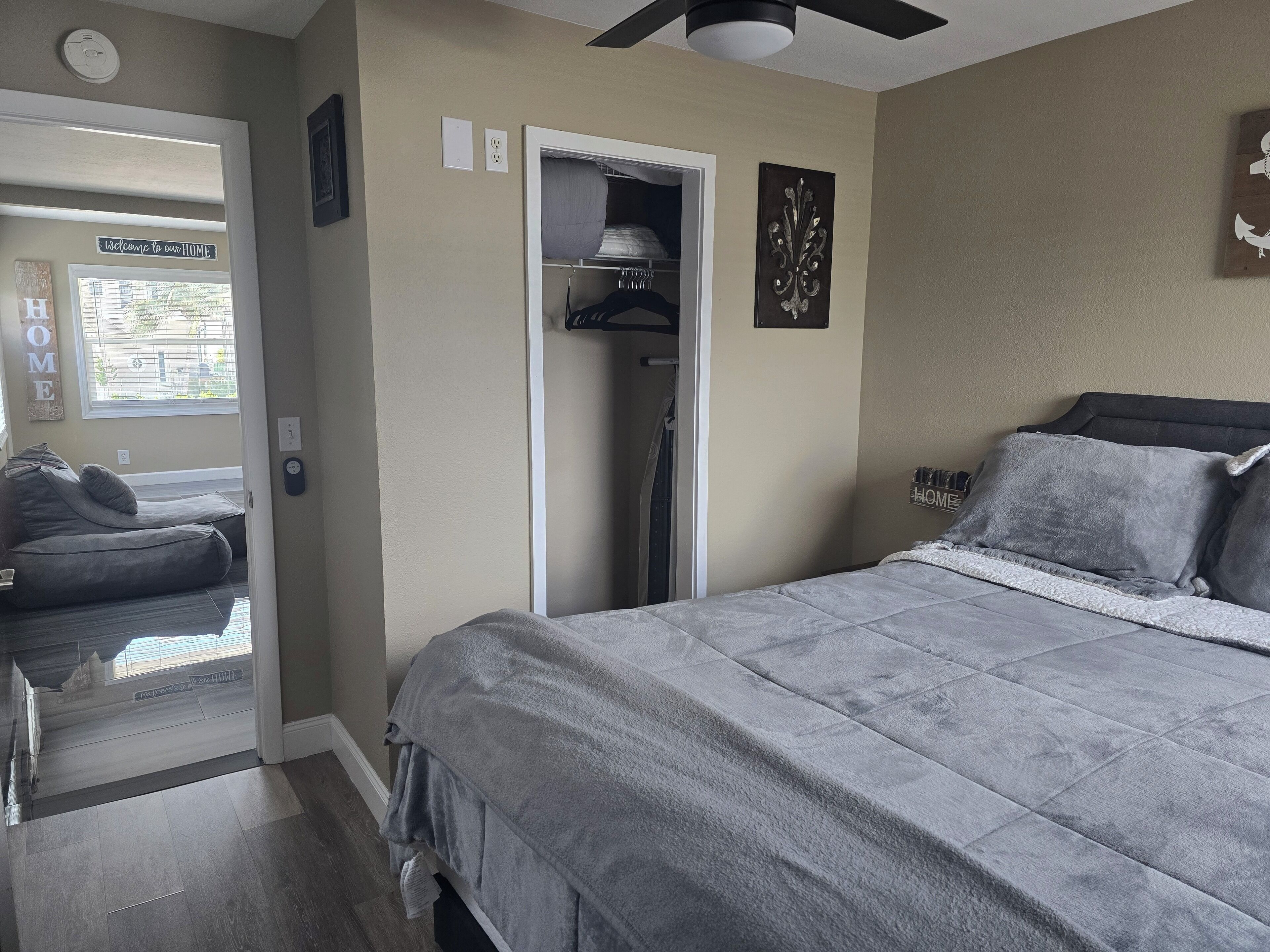 2 Separate Units 14x16 In Ground Heated Swim Jacuzzi Sleep 16 200ft To The Beach - Fort Myers Beach, FL