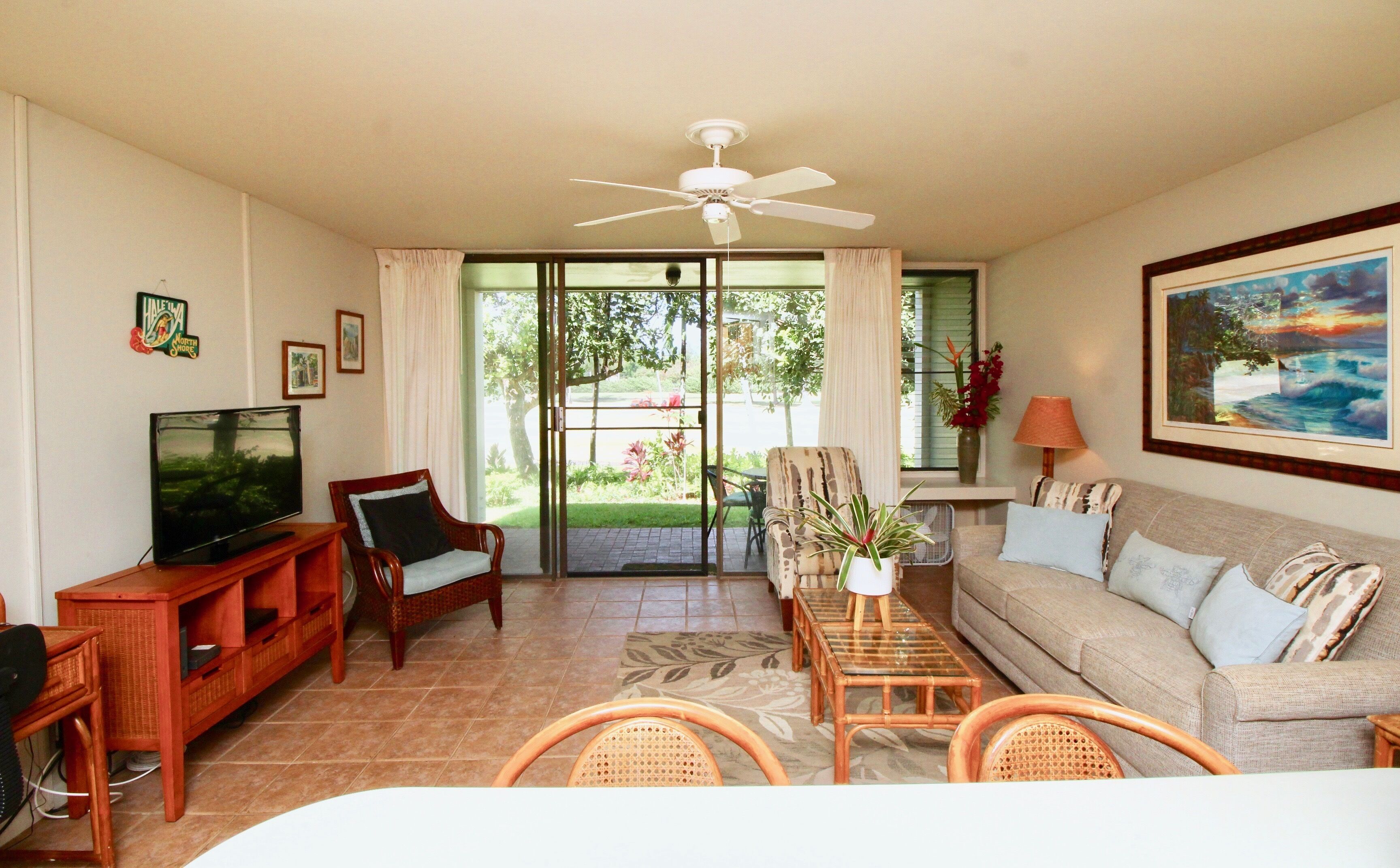 North Shore Barefoot Hideaway -- Come Relax With Us! - Haleiwa, HI