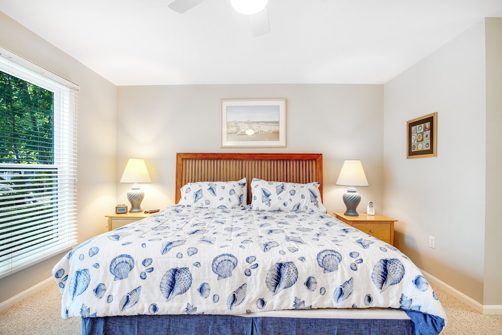 Sea Colony Tennis 1st-floor Condo With Gym, Tennis Court, & Sauna - Delaware