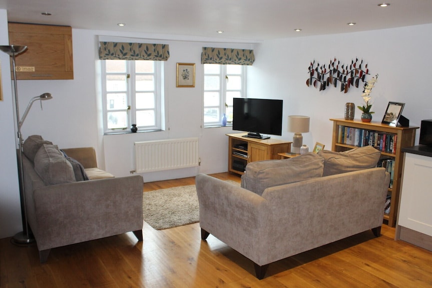 Lovely Cottage On The Beautiful Village Square Of Chittlehampton - North Devon District