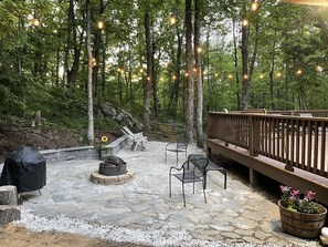 Luxurious Family Friendly Mountain Home! Great Location on Devils Knob ...