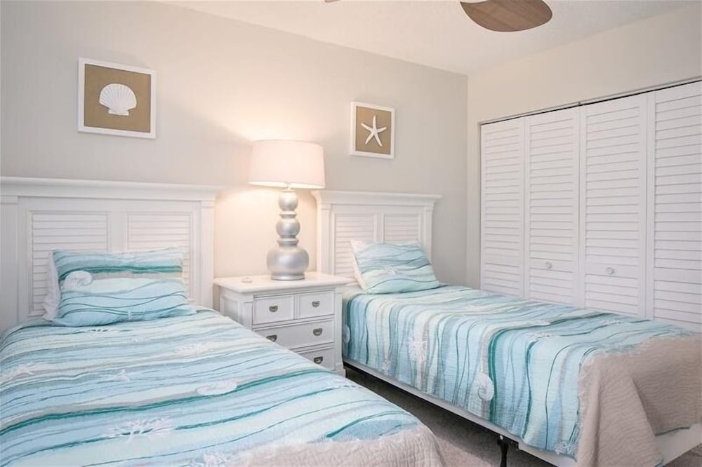 Escape 2 Lands End Your Beachside Paradise On T.i. - Treasure Island, FL