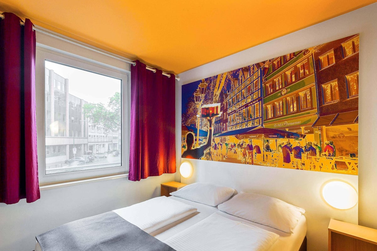 Quarto Duplo | Wi-fi grátis, roupa de cama fornecida