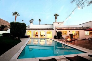Piscina externa