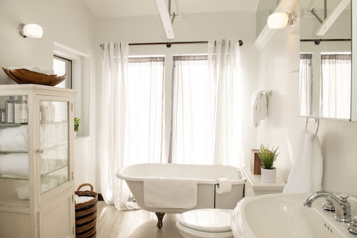 Lamme Hideaway - Bozeman, MT