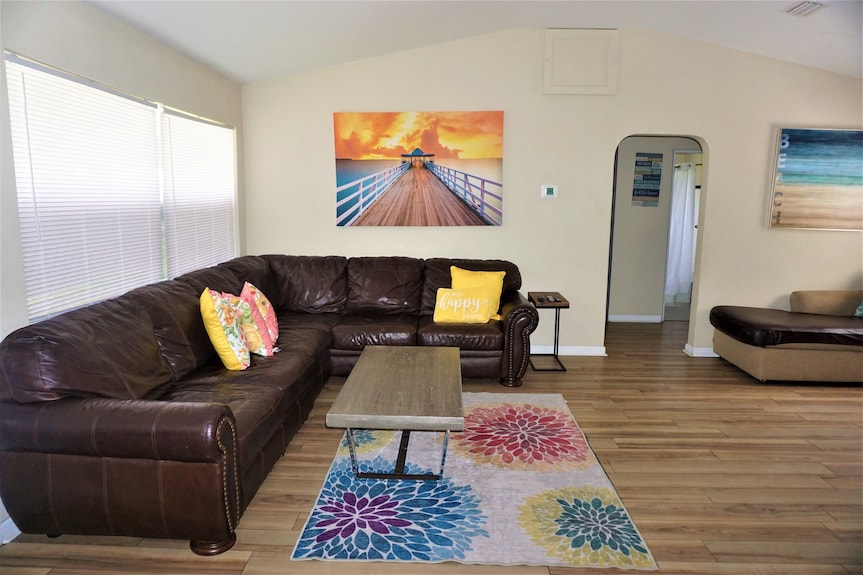 Riverside Island Bungalow - Ormond Beach, FL