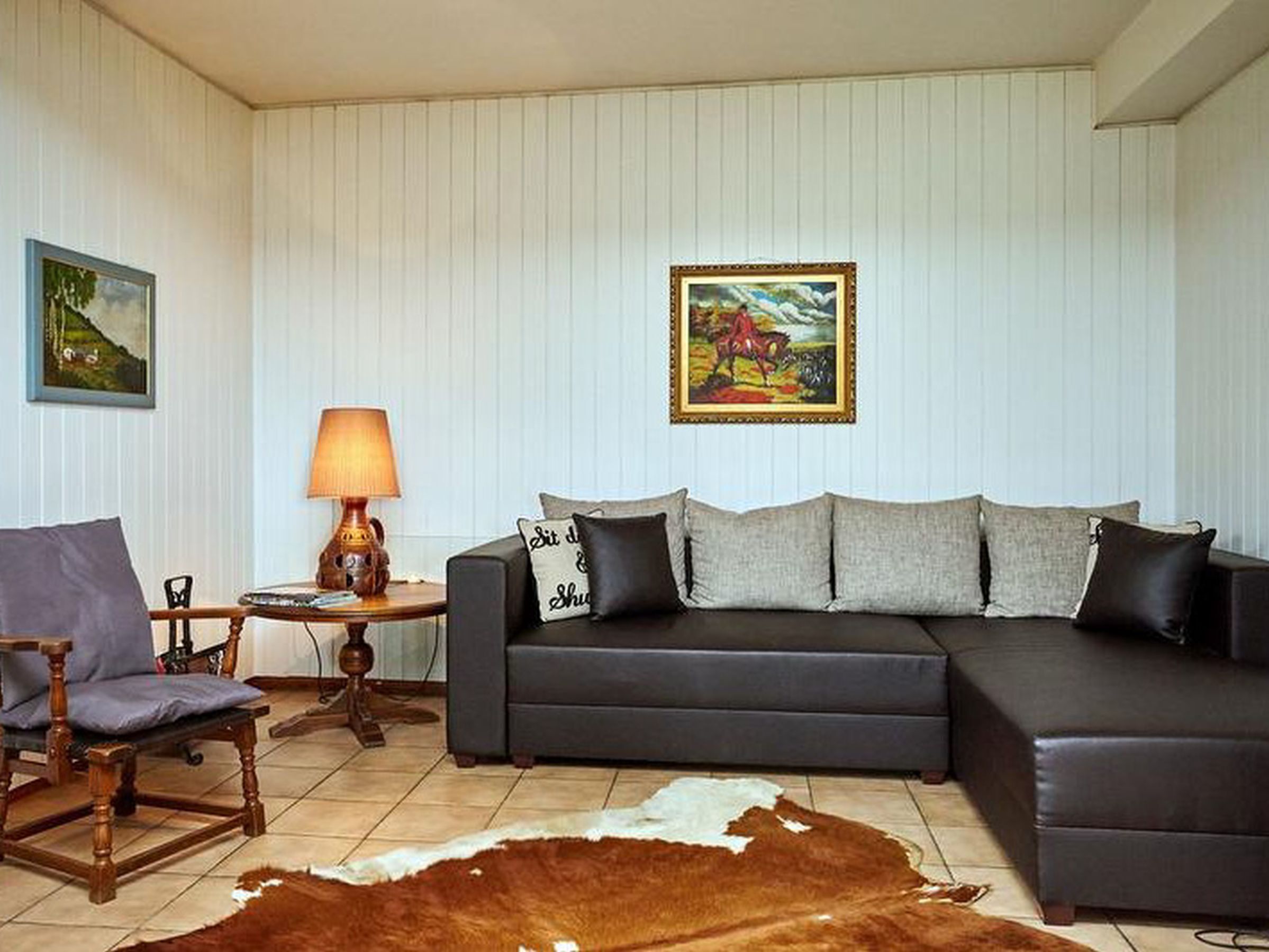 Ferienwohnung, 85 Qm, 3 Schlafzimmer, Separate Küche, Max. 7 Personen - Meschede