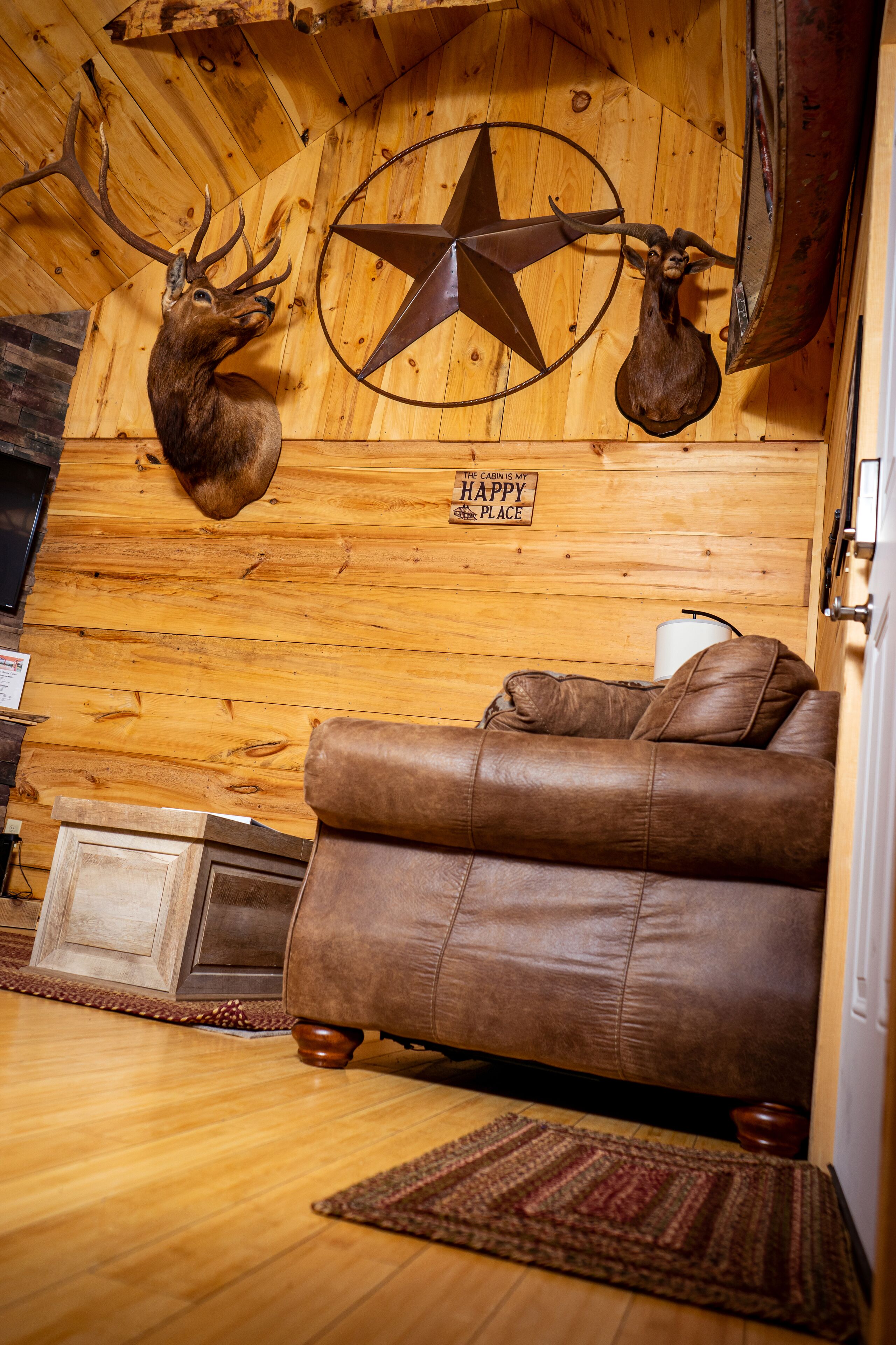 Cowboy Cabin With Air Purifier - Branson, MO