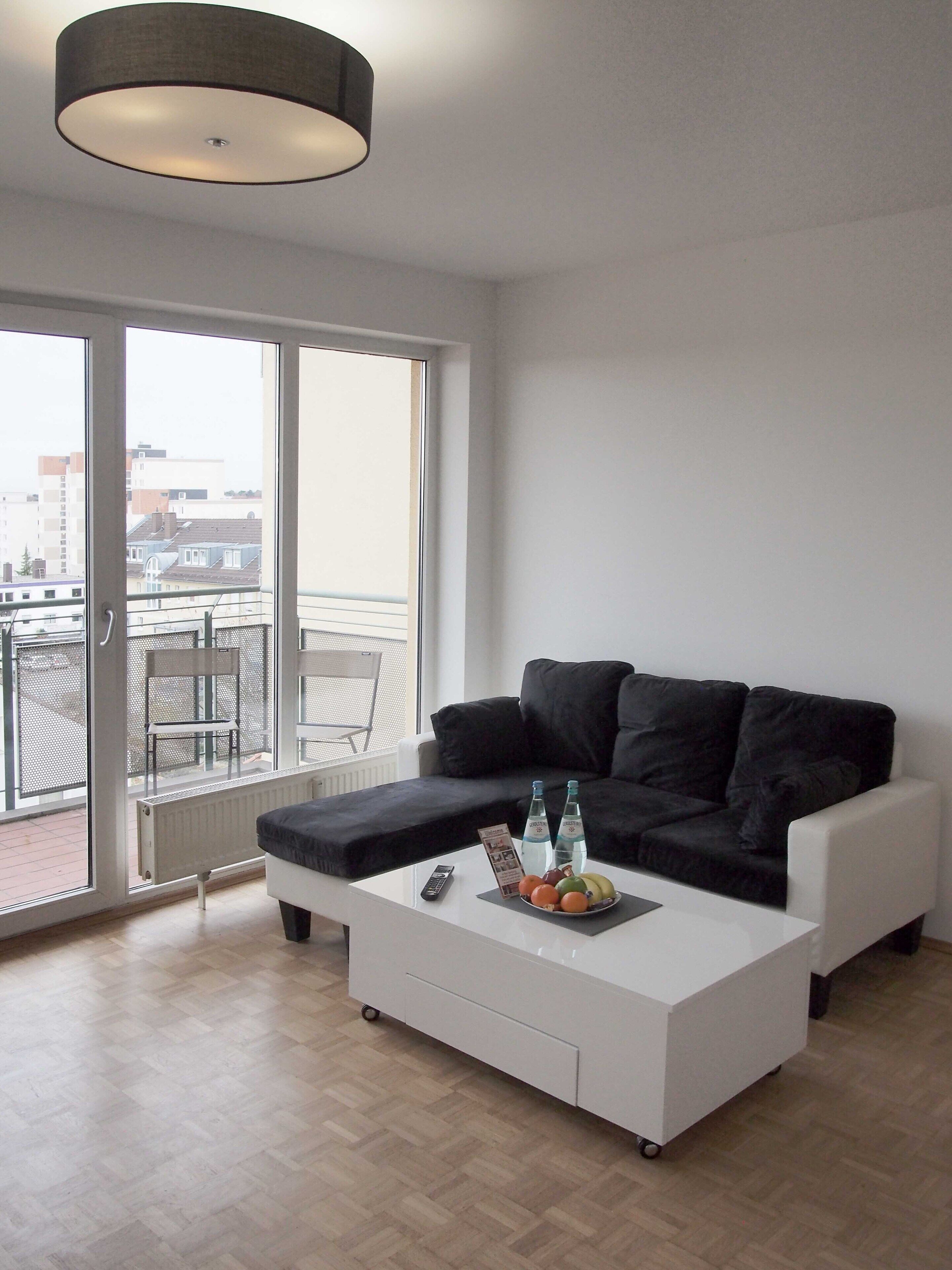 Studio Flat Centrally Located At The Isenburg Centre - Frankfurt